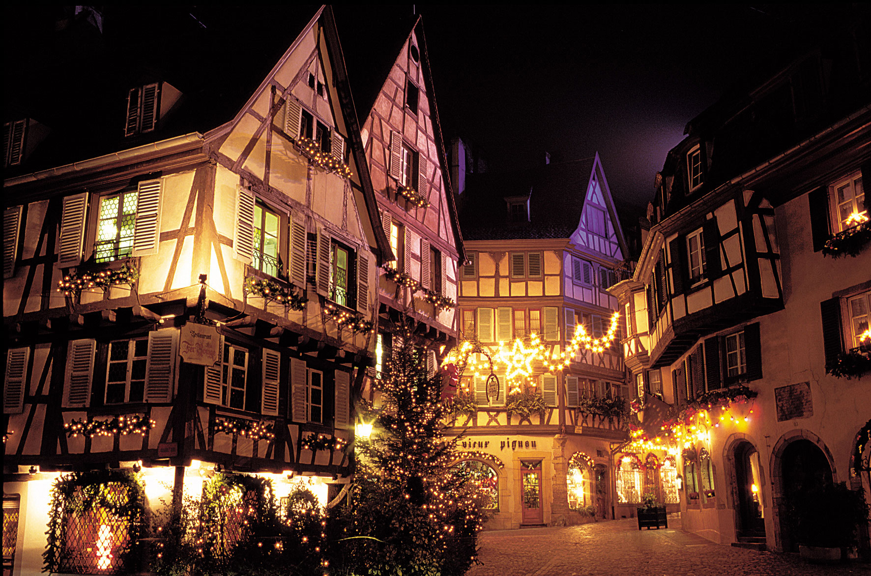Alsace Barge Cruises | Fairytale Villages & Rhine Waterways